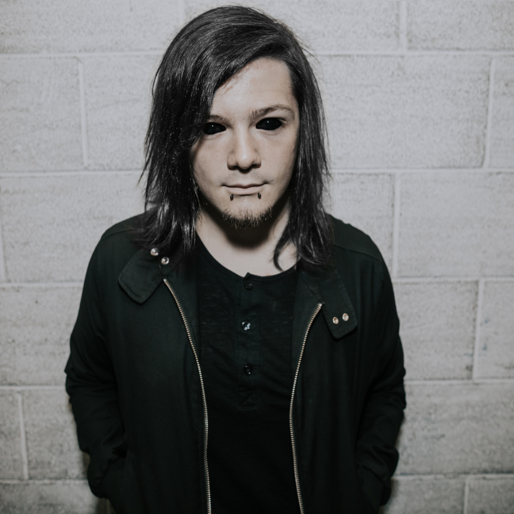 BLAQOUT - Free music on ToneDen