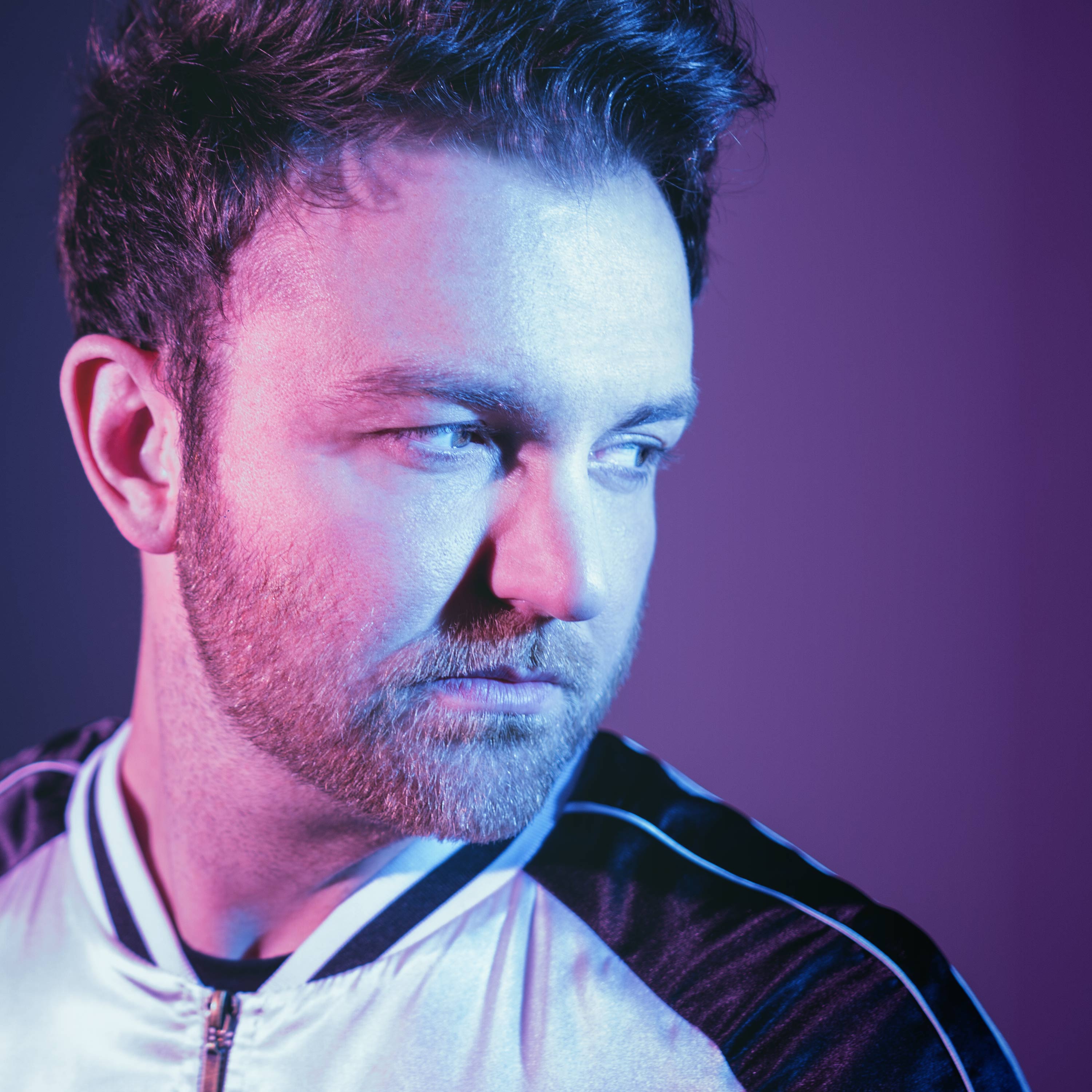 La La Love Contest - Enter to win on ToneDen