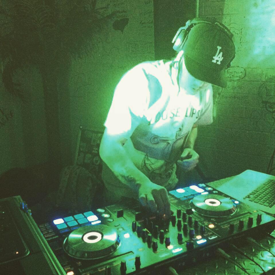 DJ ILL-g - Free music on ToneDen