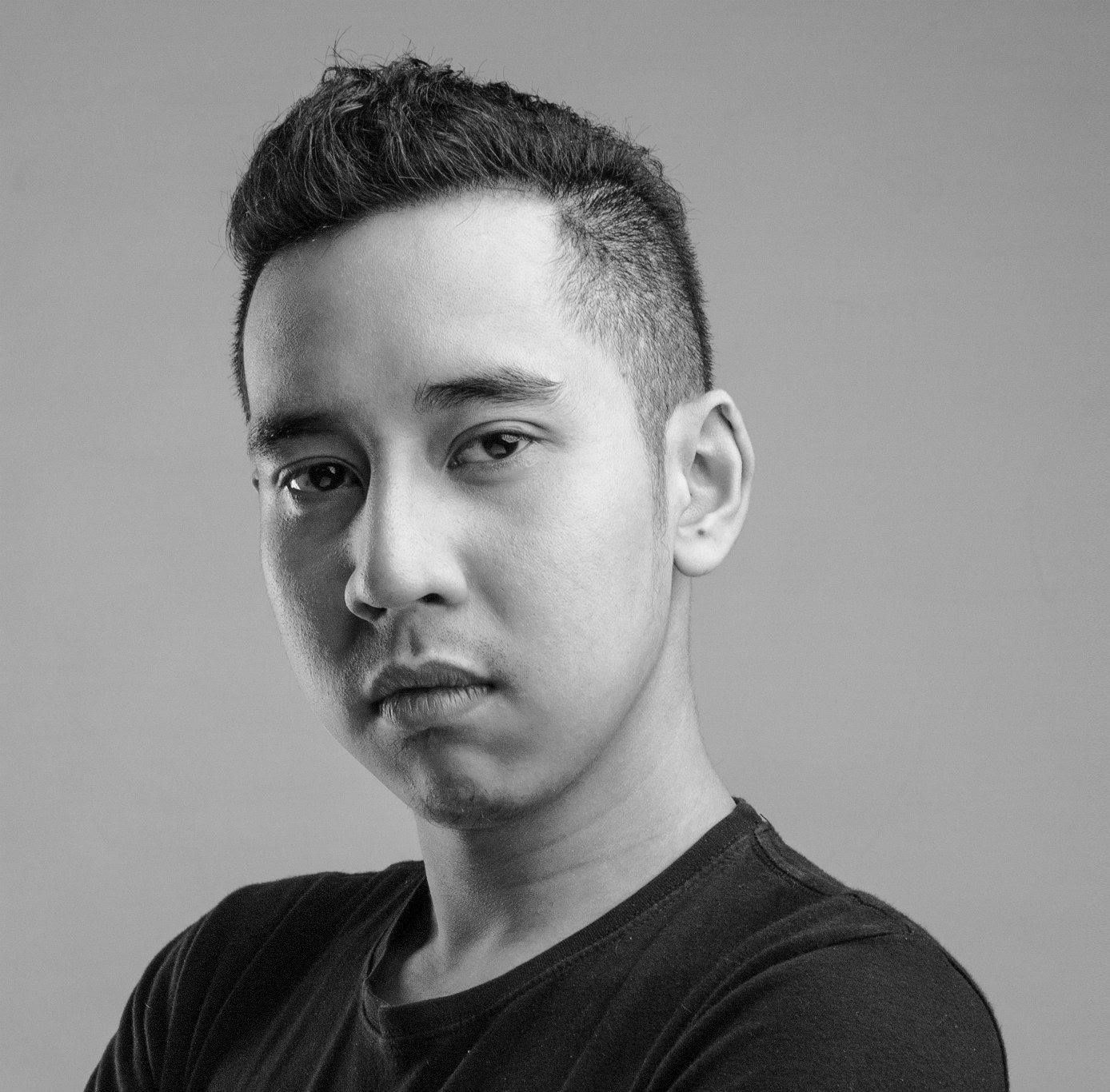 Saddam - Free music on ToneDen