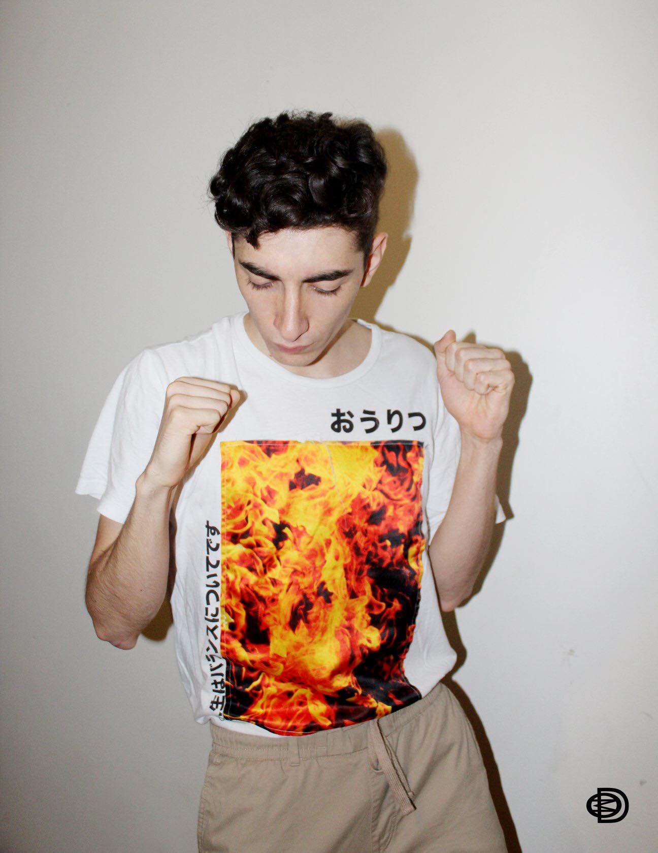 Onfayer - Free music on ToneDen
