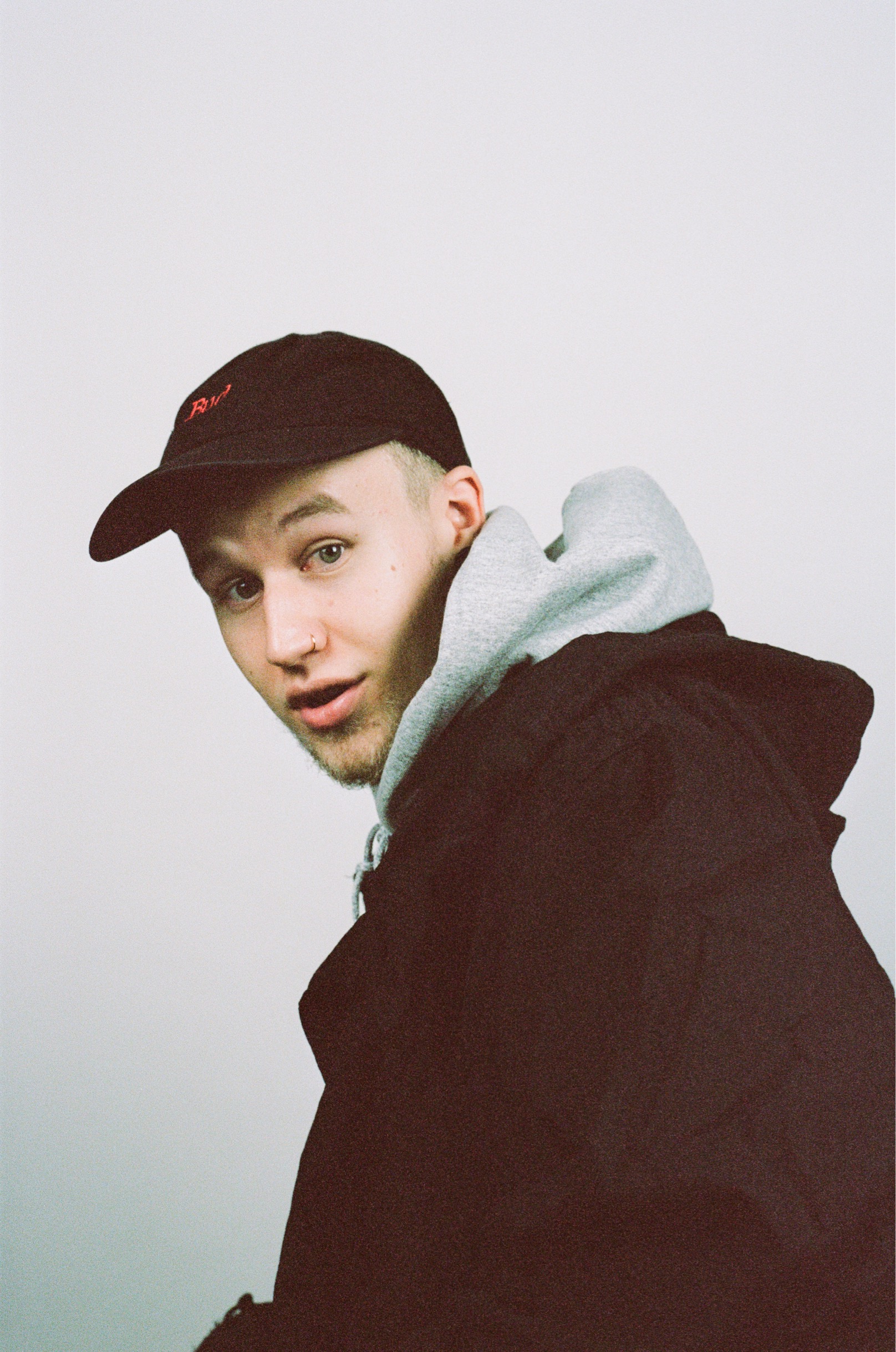 medasin. - Free music on ToneDen