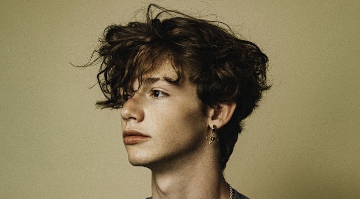 enter to win a video chat with payton! - Enter to win on ToneDen