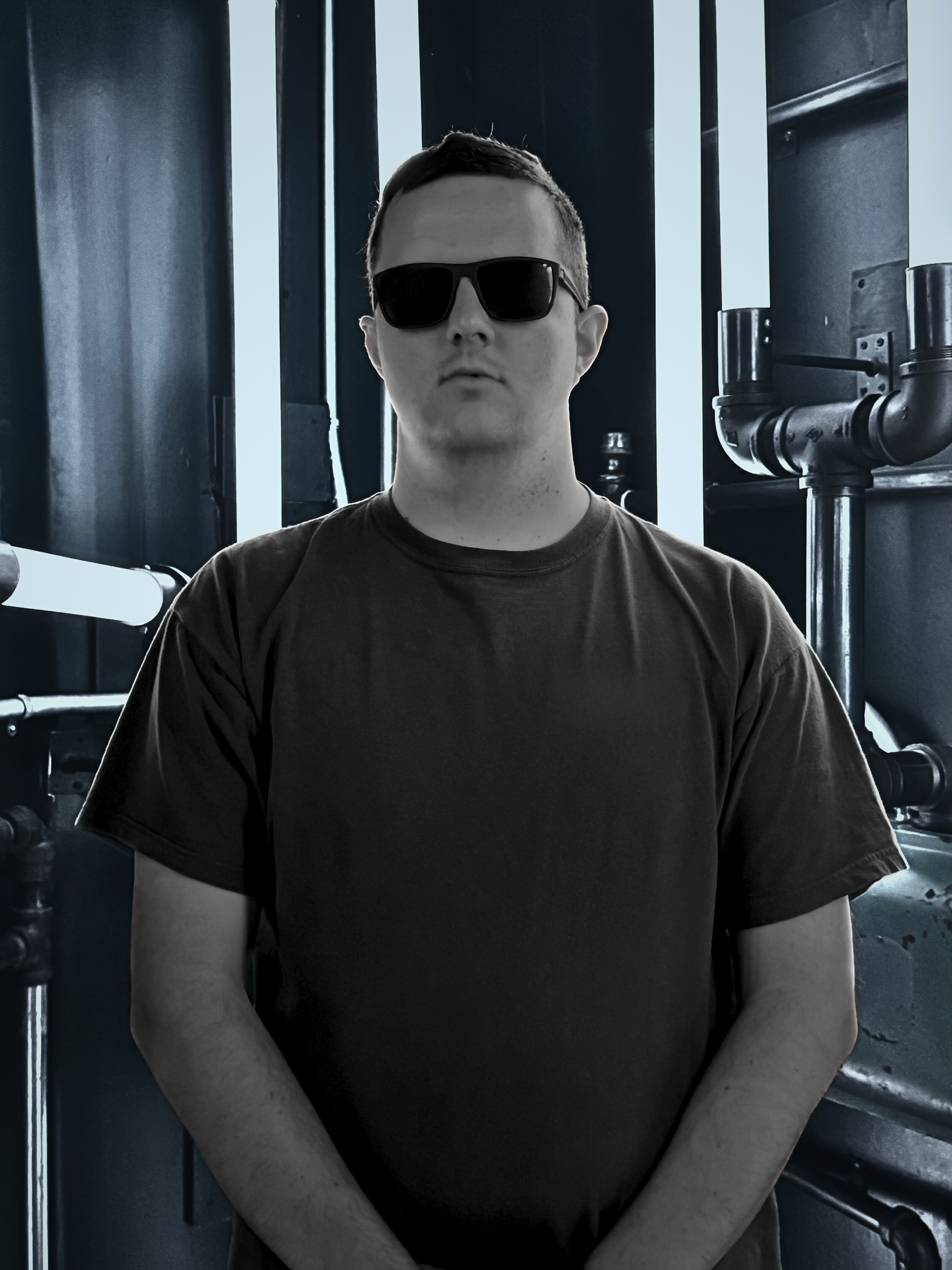 Late Riser - Free music on ToneDen