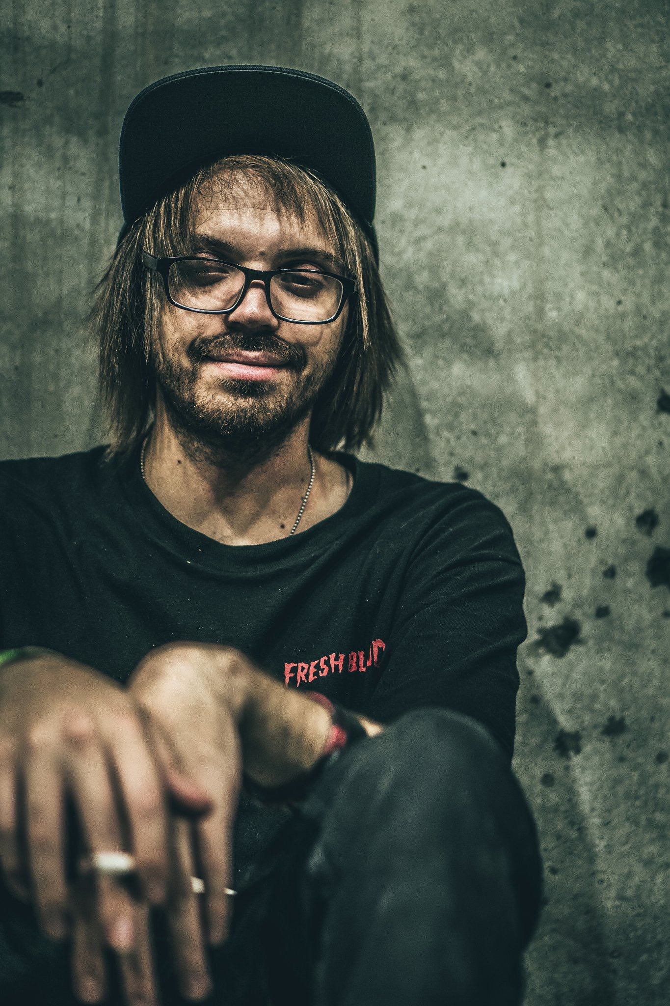 Mantik - Free music on ToneDen